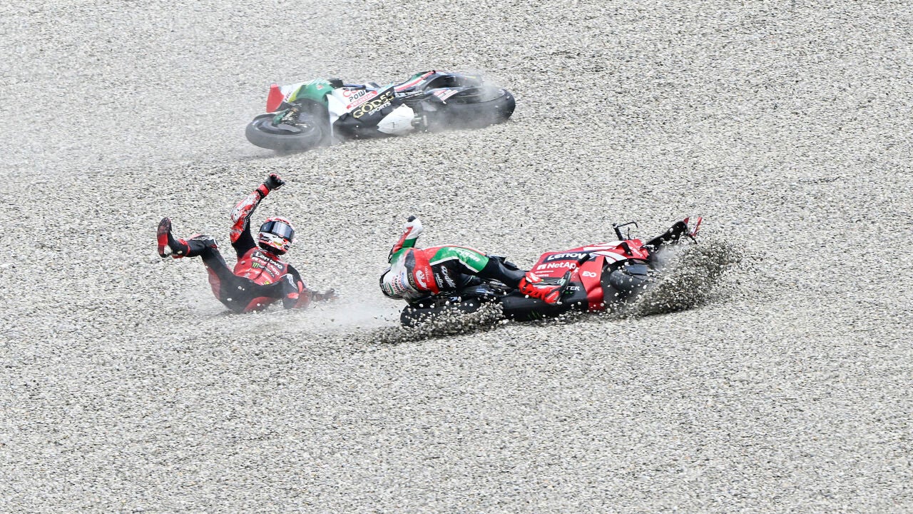 Honda actualiza el parte médico de Johann Zarco: la rodilla y el peroné ...