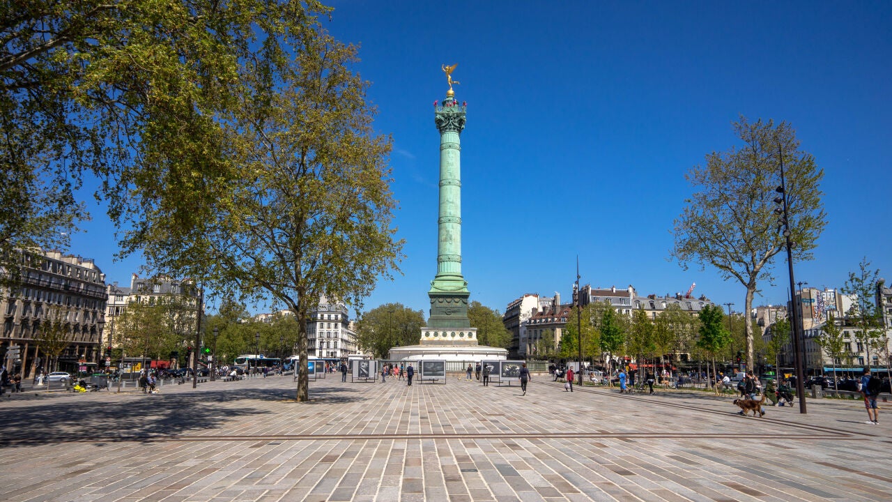 7 plazas del mundo famosas por lo que sucedió en ellas